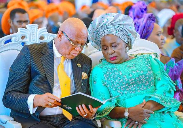 Akwa Ibom: Gov Eno Declares Friday Work-Free In Honour Of Wife's Burial